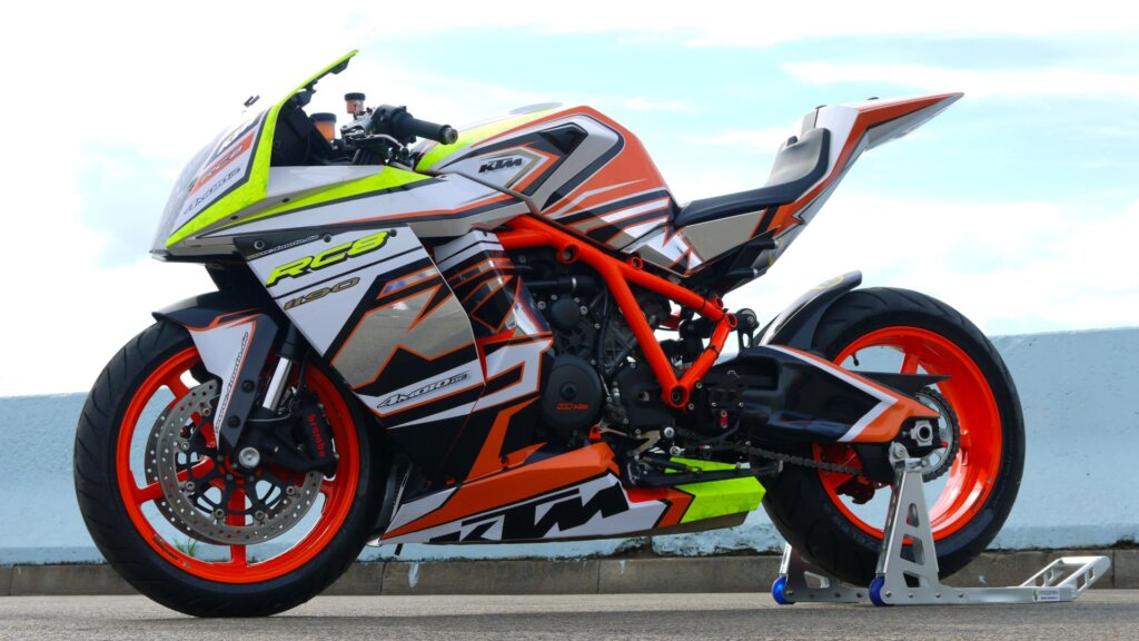 KTM RC8 "4moto-DSG" - 4moto® - Bikedekore, Motorrad-Dekore, Folierungen,