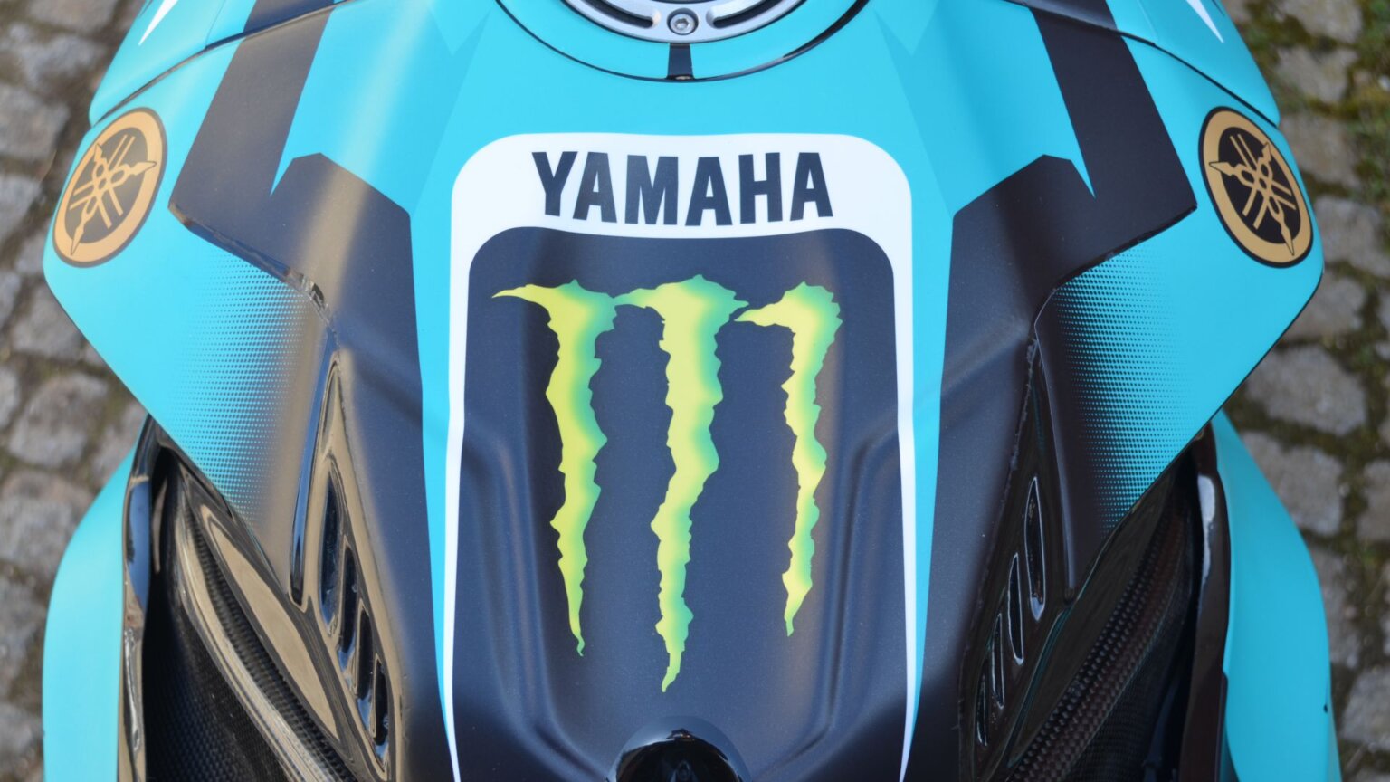 YAMAHA R1 "Custom-Design" Dekor Folierung - 4moto® - Bikedekore, Motorrad-Dekore, Folierungen,